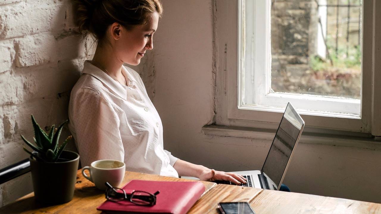 What is Direct Response Marketing, Channels, Techniques & Examples