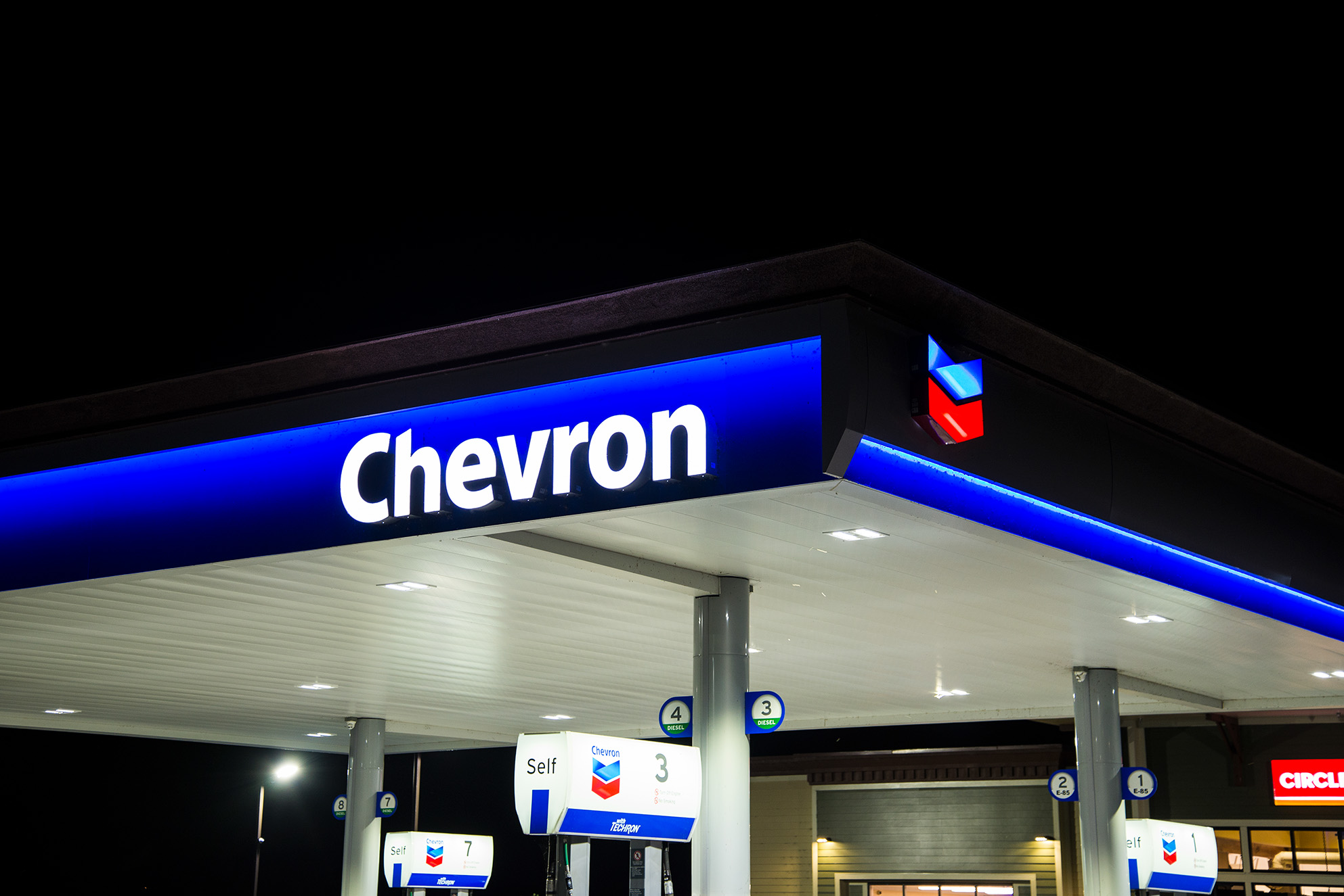 Dualite - Convenience Store Signs & Lighting