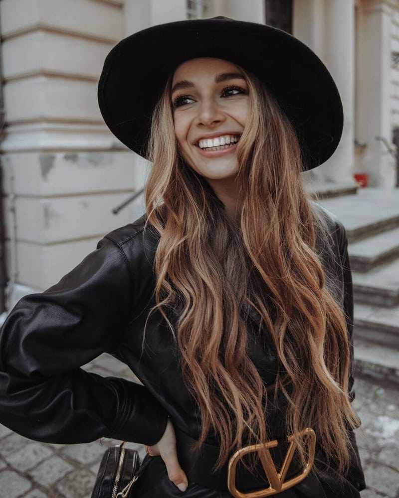 Zeiuss | Lola Weippert photos