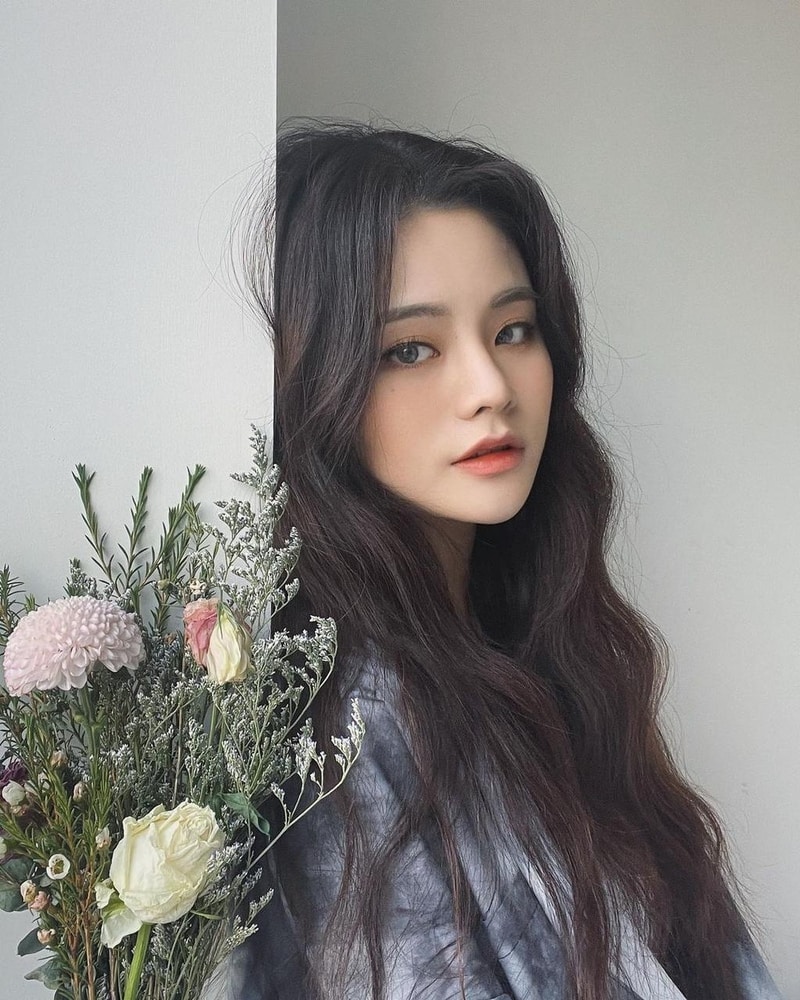 Zeiuss | Kelly Kim (유빈)