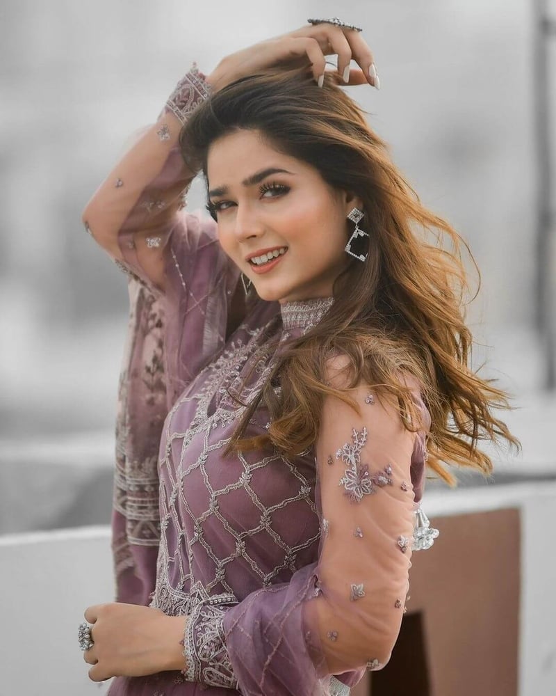 Zeiuss | Pretty people from Pakistan