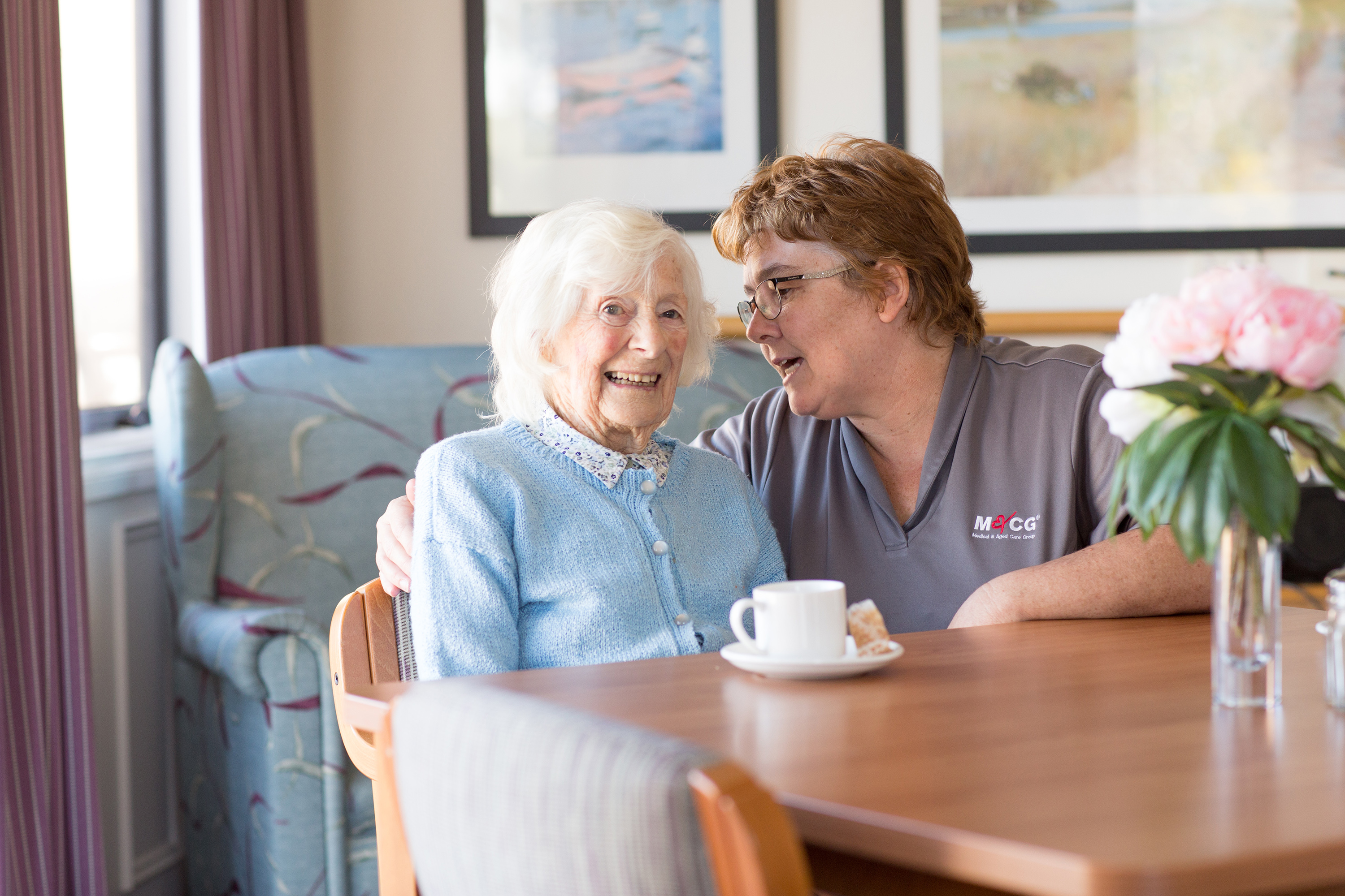 Lifestyle Activities in Aged Care | Fresh Air and Group Activities