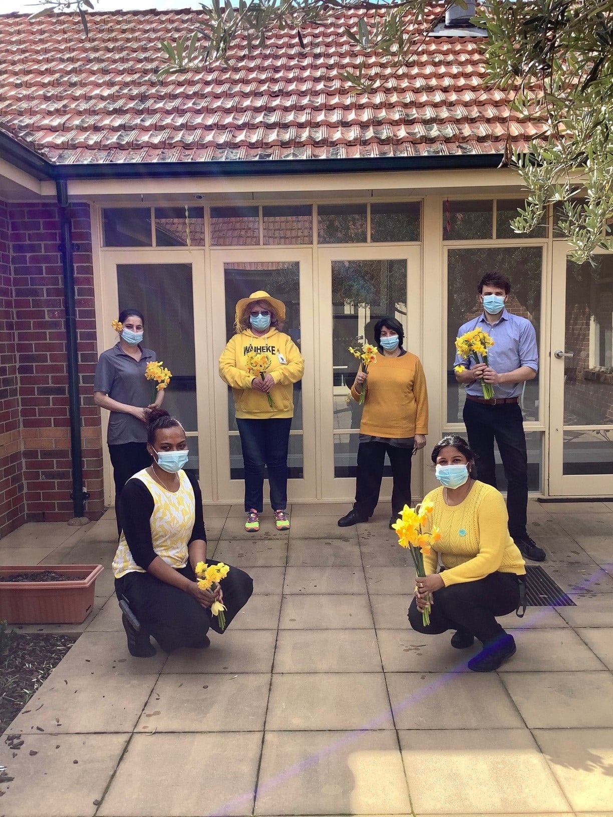 Oaklea Hall residents & staff welcomed Spring