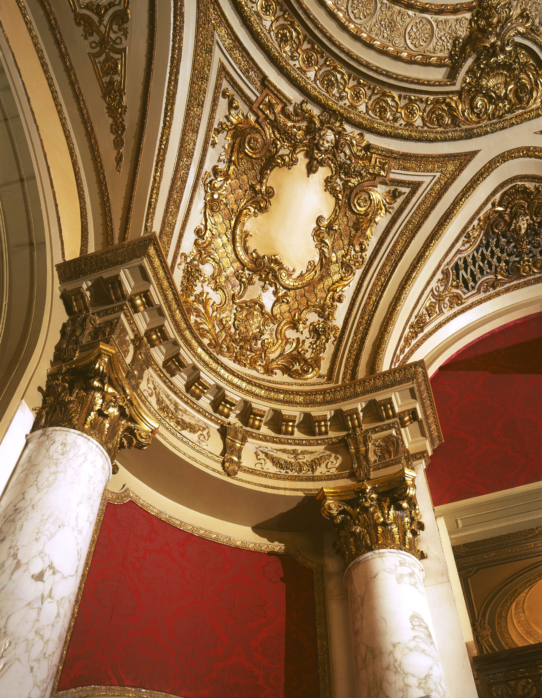 Citizens Bank Opera House | Finegold Alexander Architects