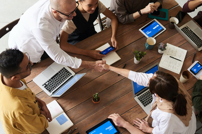 12 Real-Life Employee Recognition Examples from an Expert - SSR