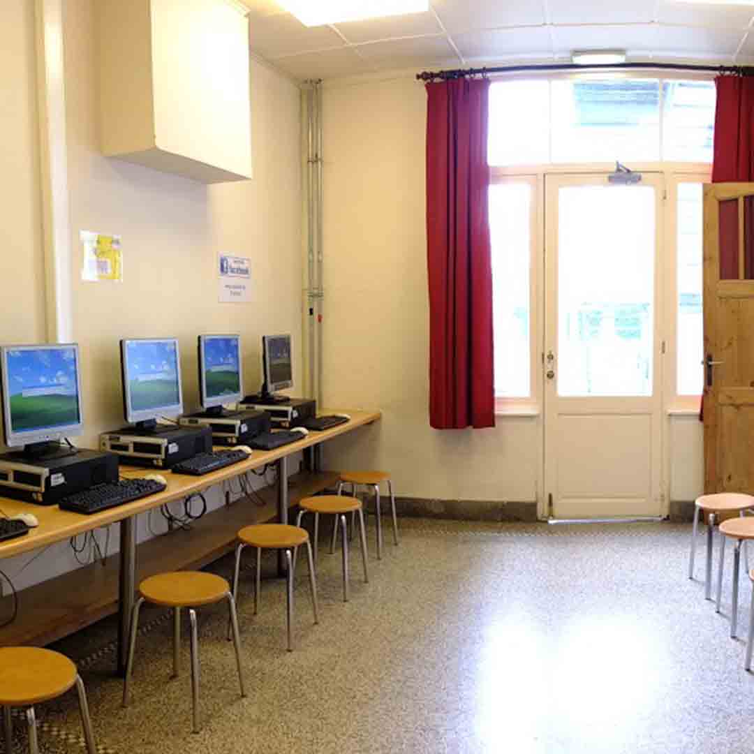 The Salient Hotel (Menin Gate Group) for School Trips