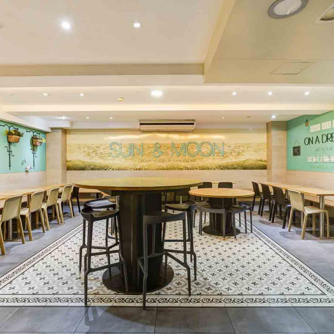 Sun & Moon Hostel for School Trips
