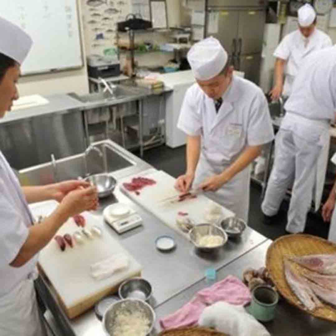 Food Preparation and Nutritional School Trips | Adaptable Travel