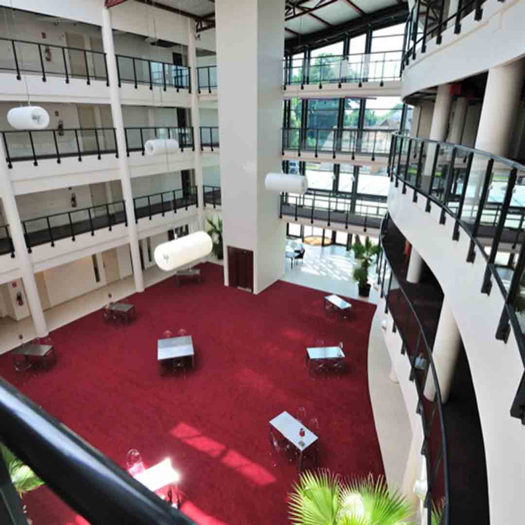 Language Immersion at ECST for School Trips to Paris