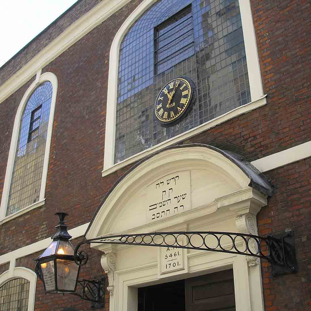 Bevis Marks Synagogue (Jewish) for School Trips to London