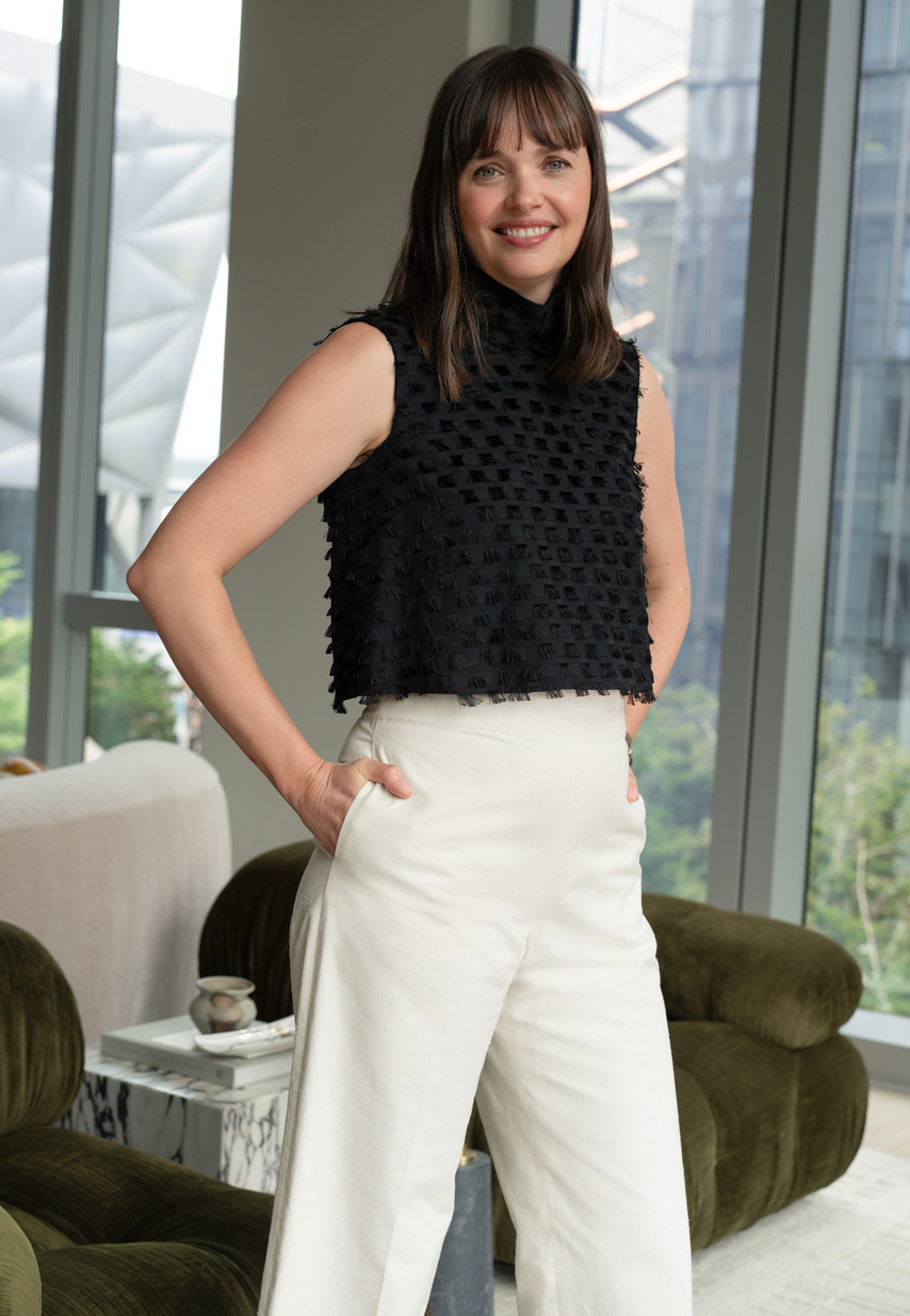 Lucy Harris | About