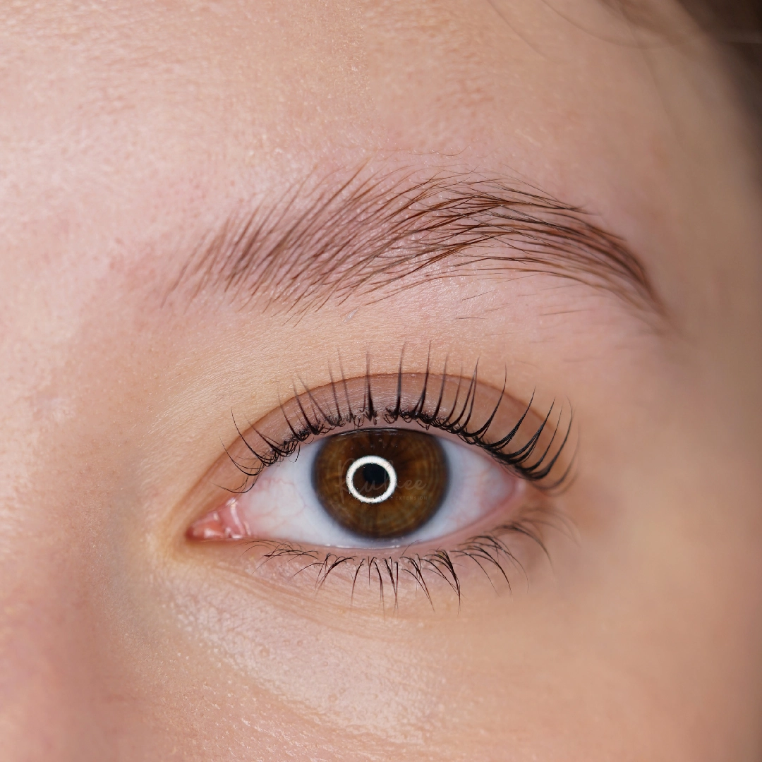 Solusi Bulu Mata Tipis, Tebal dan Lentik Instan dengan Lash Filler ...