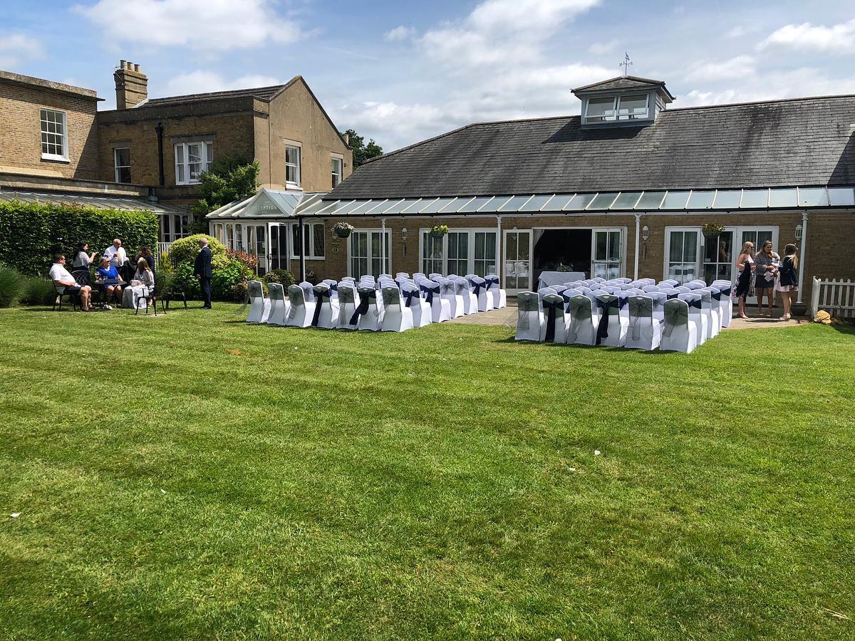 Hadlow Manor Hotel | Goose Green, Maidstone Road, Hadlow, Tonbridge ...