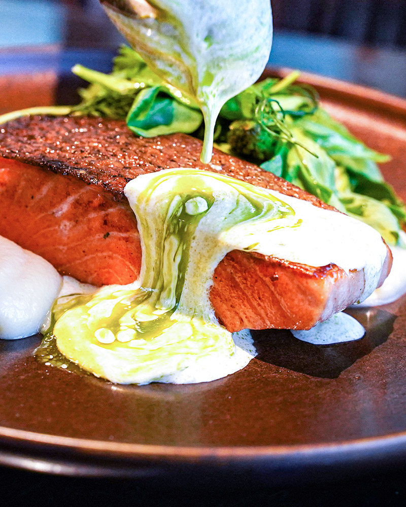 Welcome to Leen's Casual to Gourmet