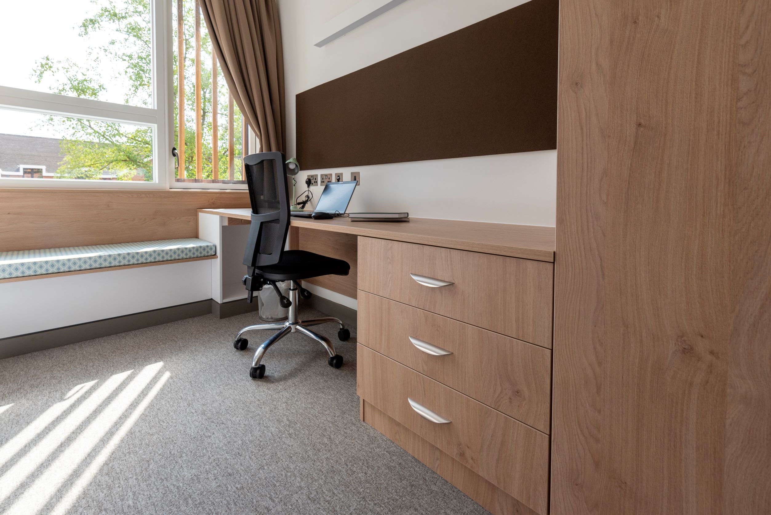 Richard Utting Associates | 72 Ensuite Units, Lucy Cavendish College ...