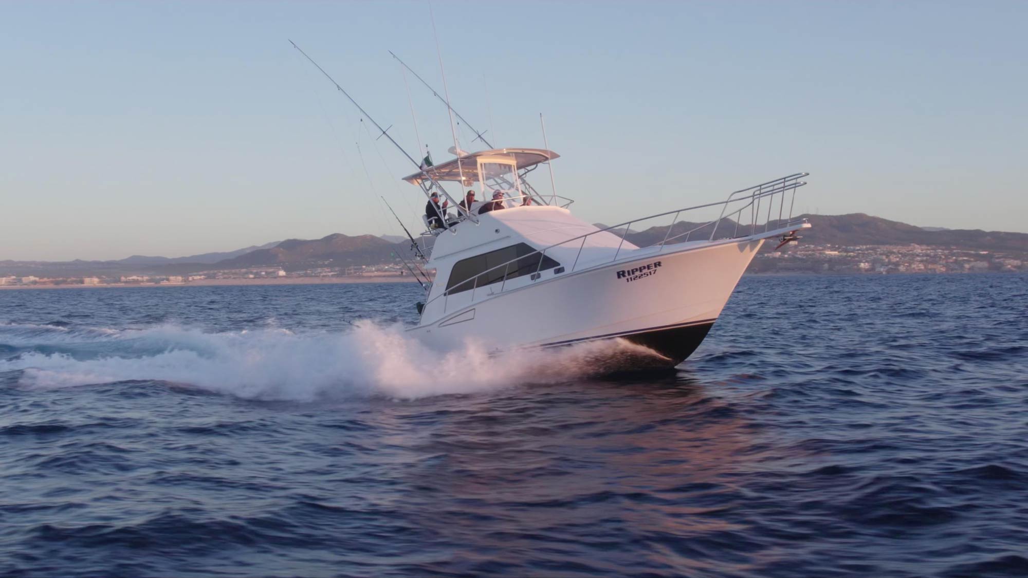 35ft Cabo Flybridge "Ripper"