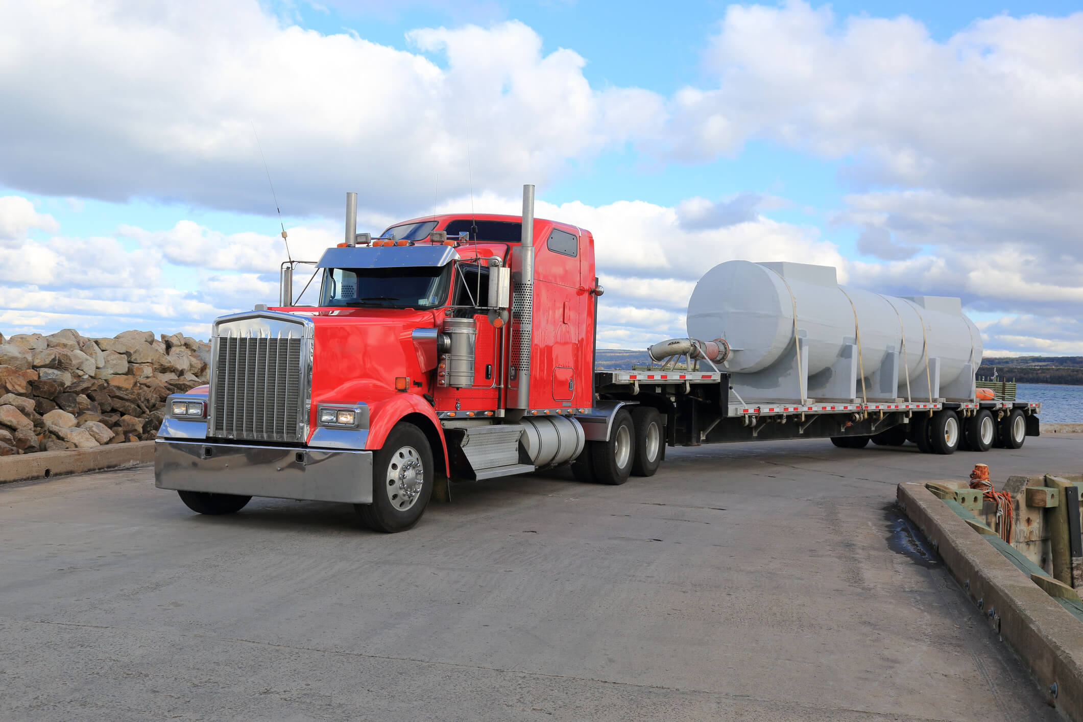 Step Deck | Atlantic Logistics Carrier Truck Type