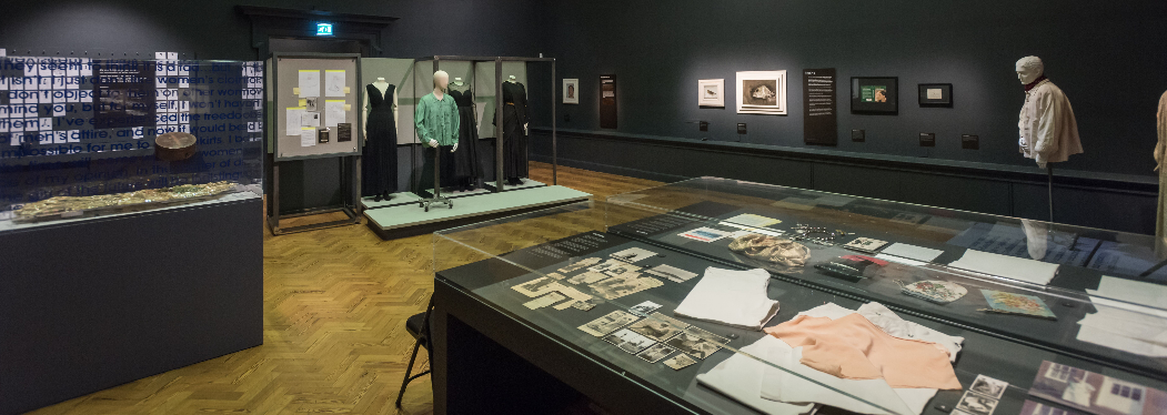 Museum Display Cases & Cabinets - Exhibition Cases