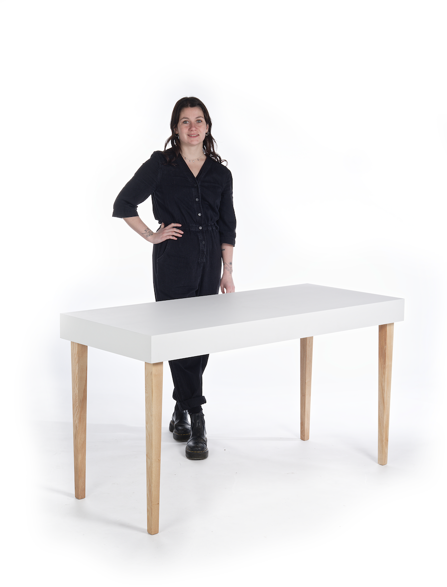 Table - Contemporary Design - Tapered Foldable Oak Legs