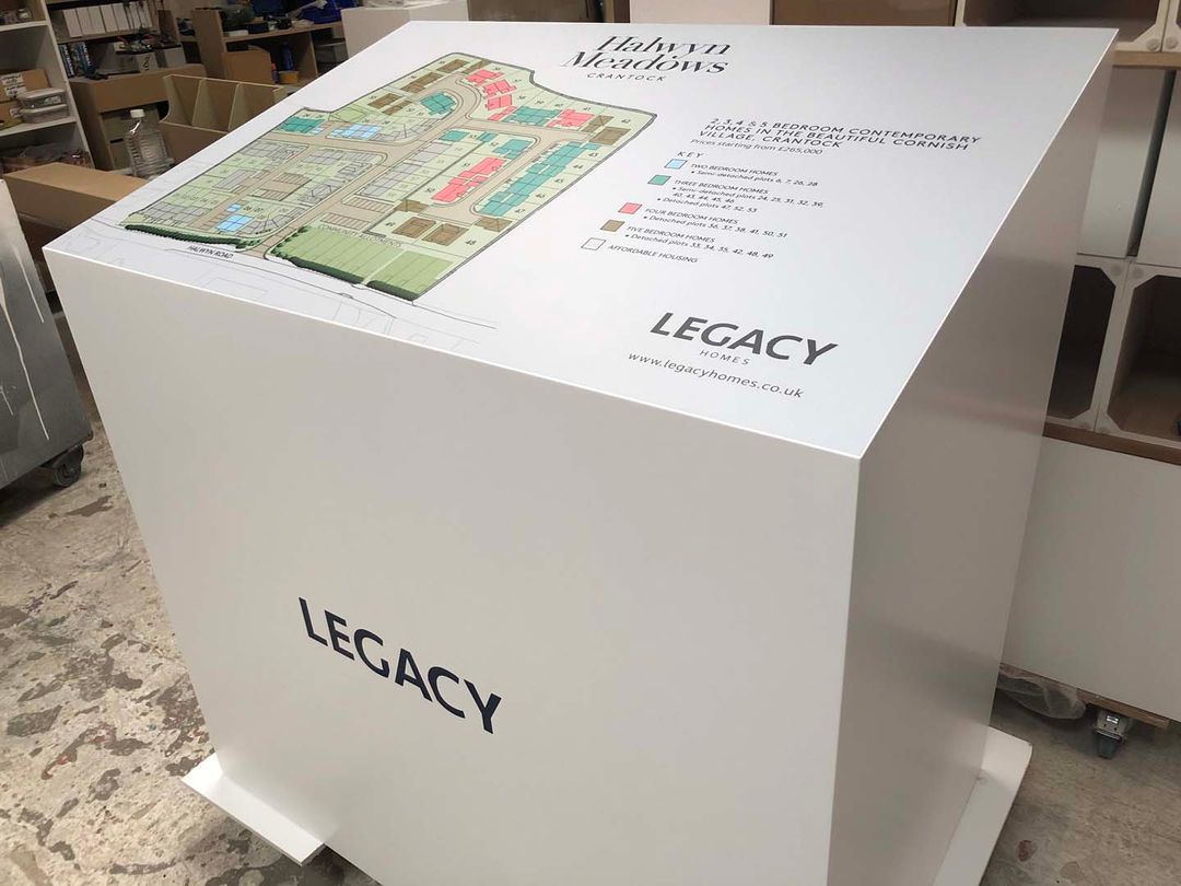 Custom Plinths - Bespoke, Made to Order Plinths