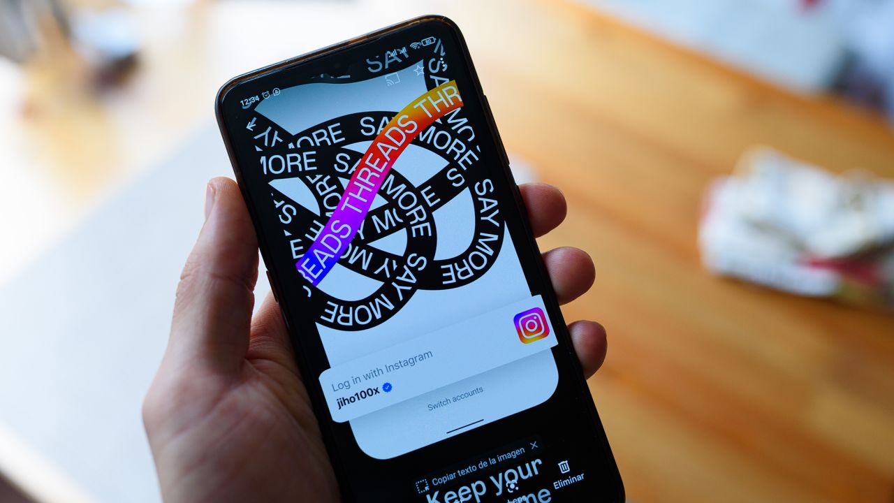 What is Meta Threads, & Should Your Business Be On It?