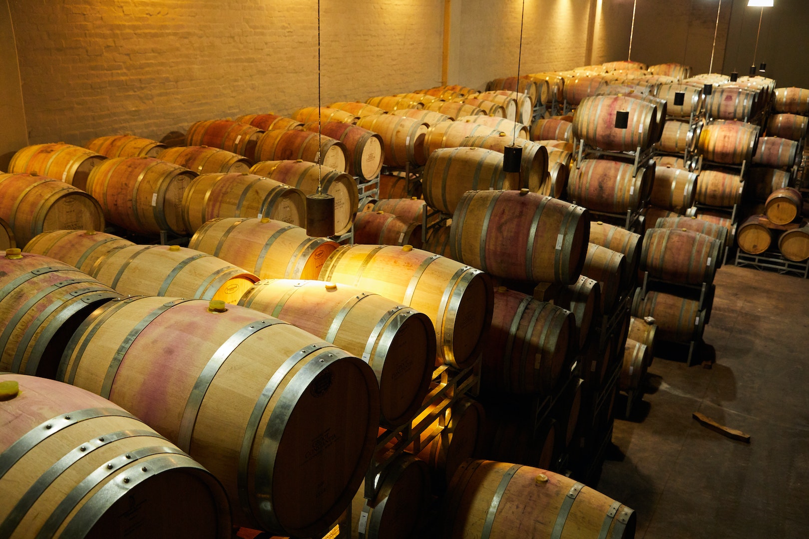 How to Store Cognac: 7 Cognac Inventory Management Tips