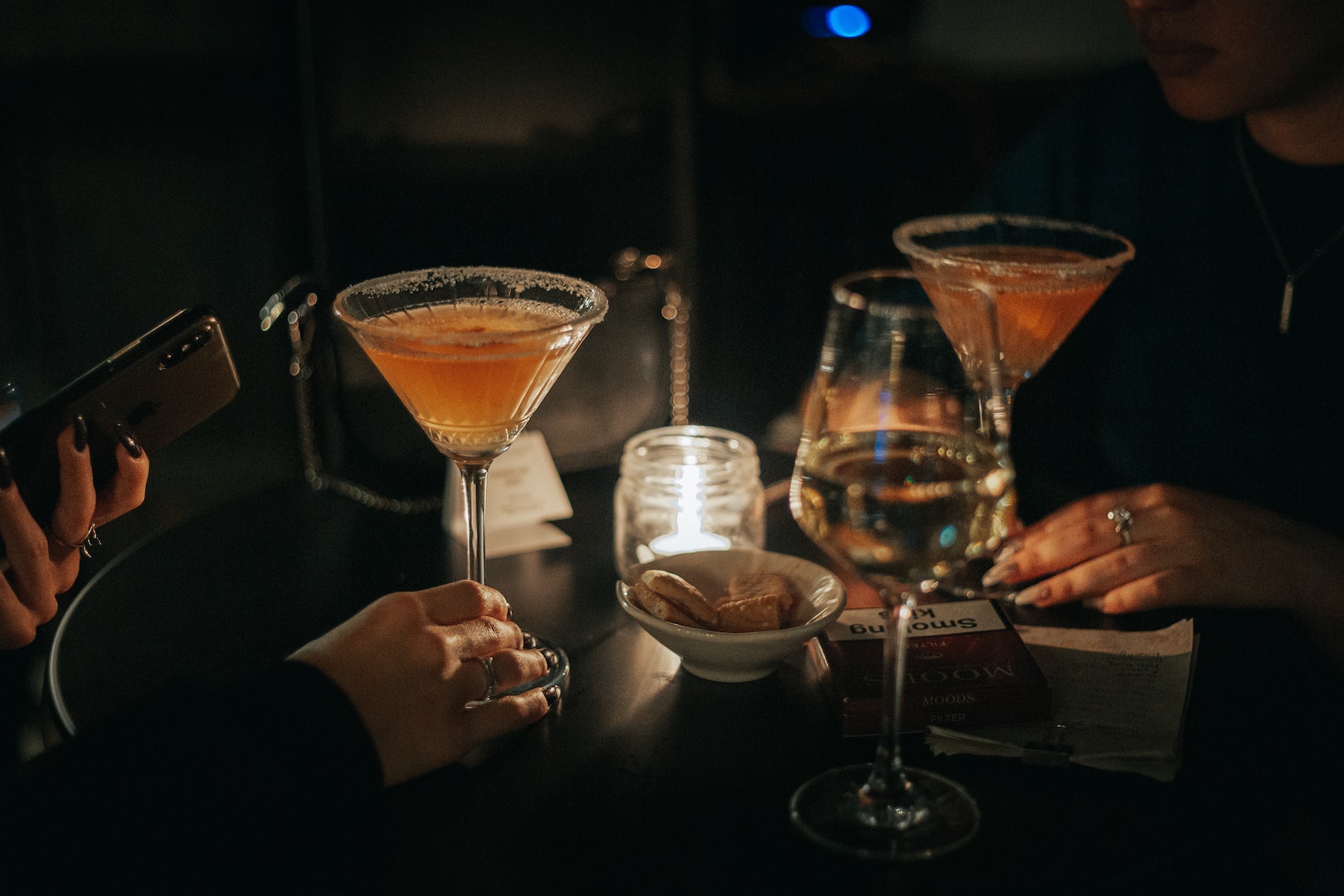 Wine Cocktails: How to Use Wine in Unique Cocktail Drinks