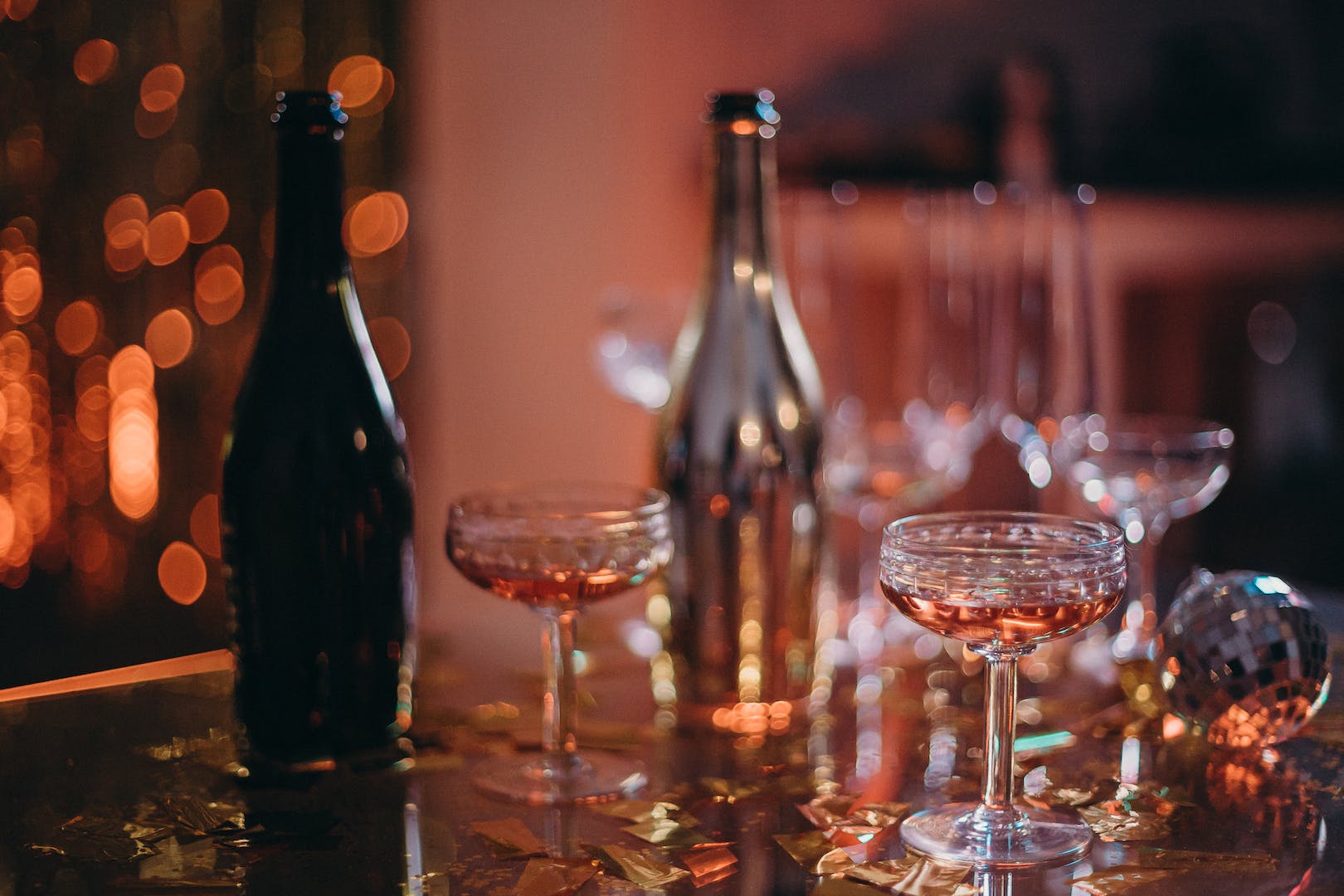 Champagne vs. Sparkling Wine: What's the Difference?