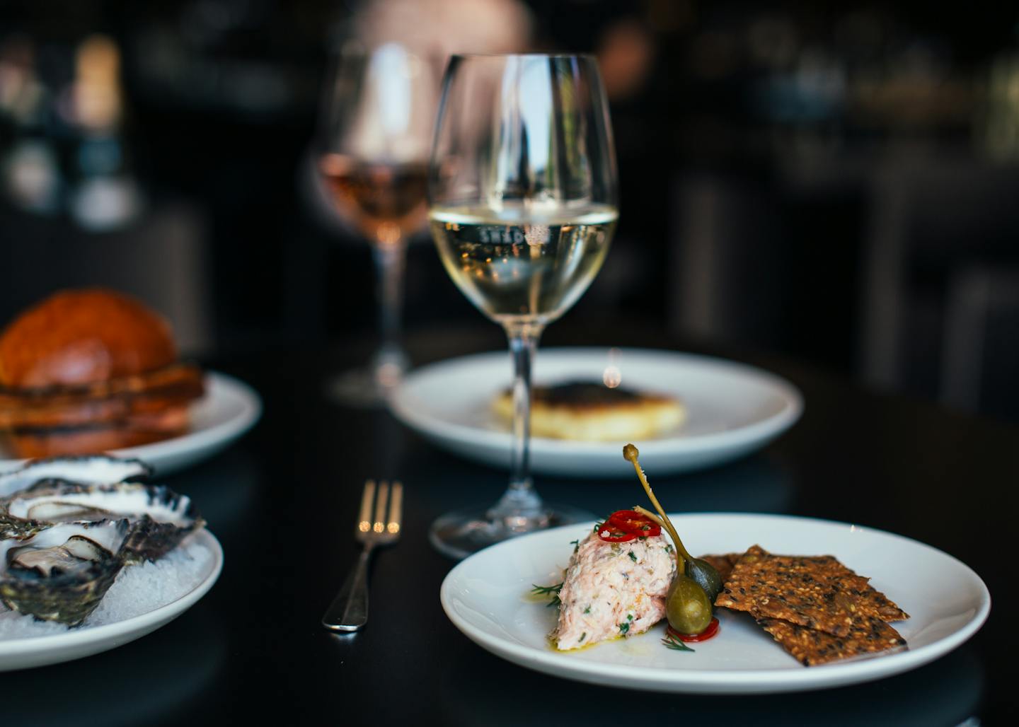 Perfect Your Wine Presentation Skills to Boost Profit