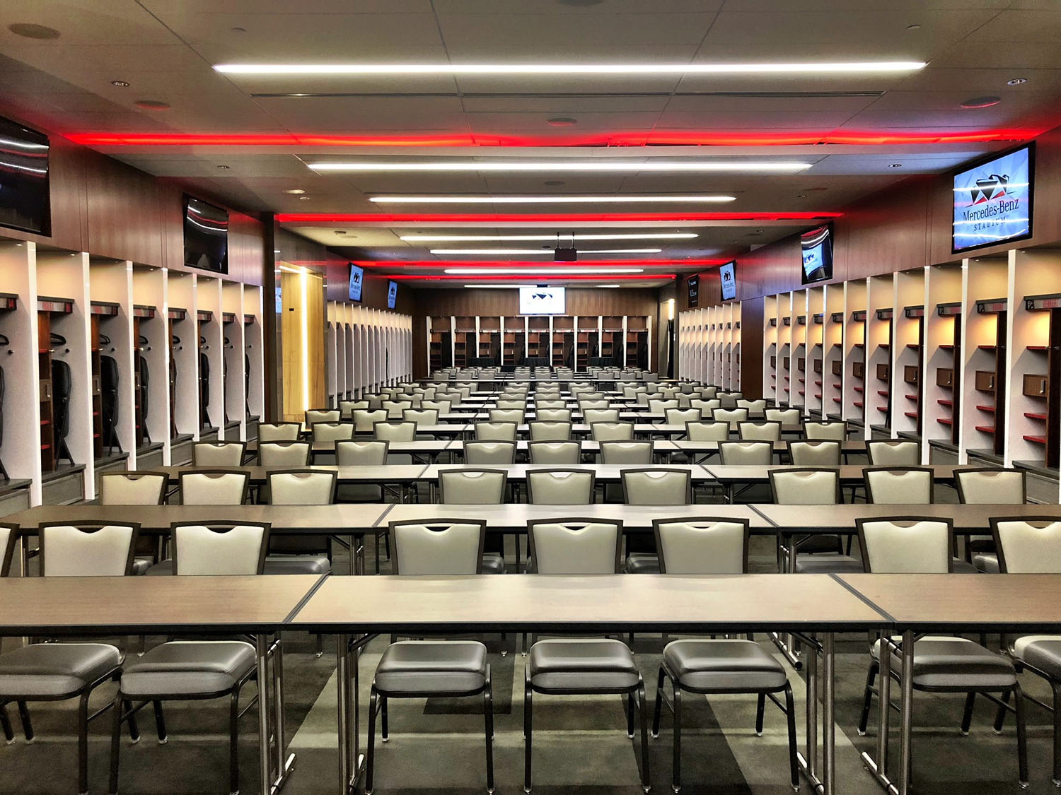 Falcons Locker Room | Meetings & Corporate Events