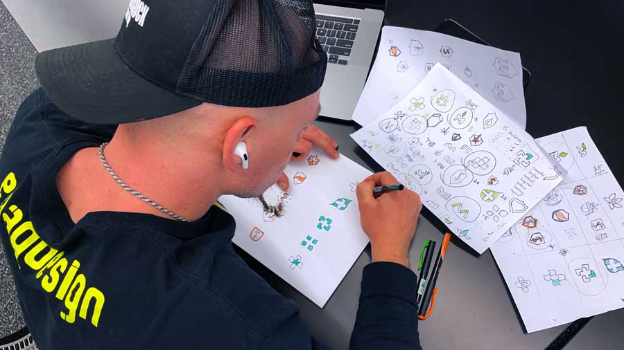 Pricing Logo Design: Guide for Freelancers