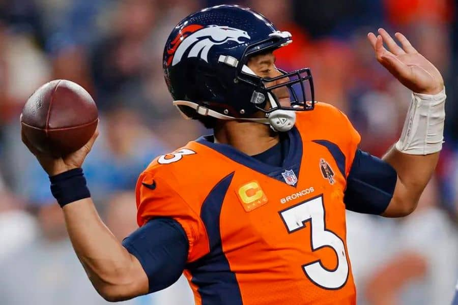 Top 9 Most Iconic NFL Team Logos