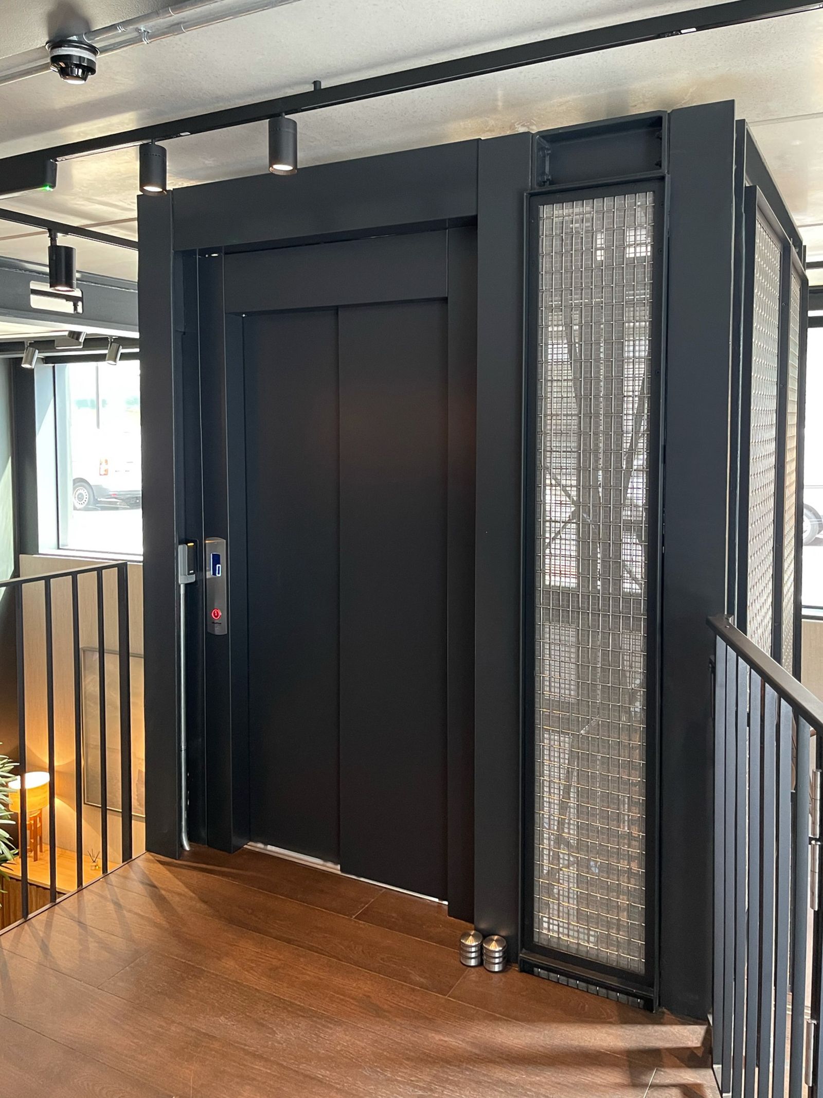 Charlotte Street Public Lift