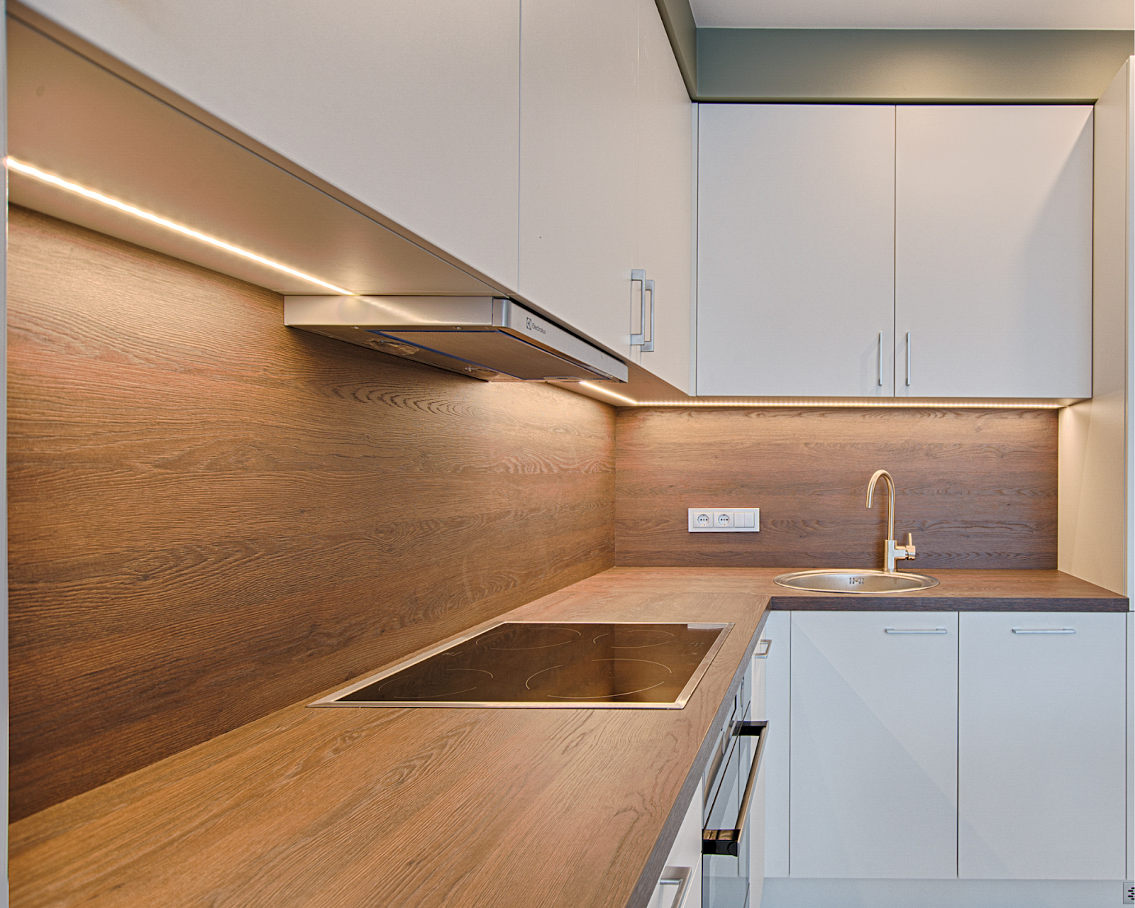 ELEVATE YOUR SPACE: MODERN FALSE CEILING STRIP LIGHT IDEAS FOR ELEGANT ...
