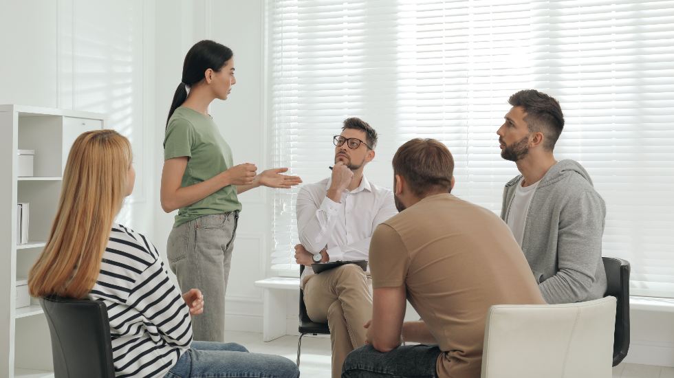 Learn How To Stage An Intervention For An Alcoholic | Hader Clinic