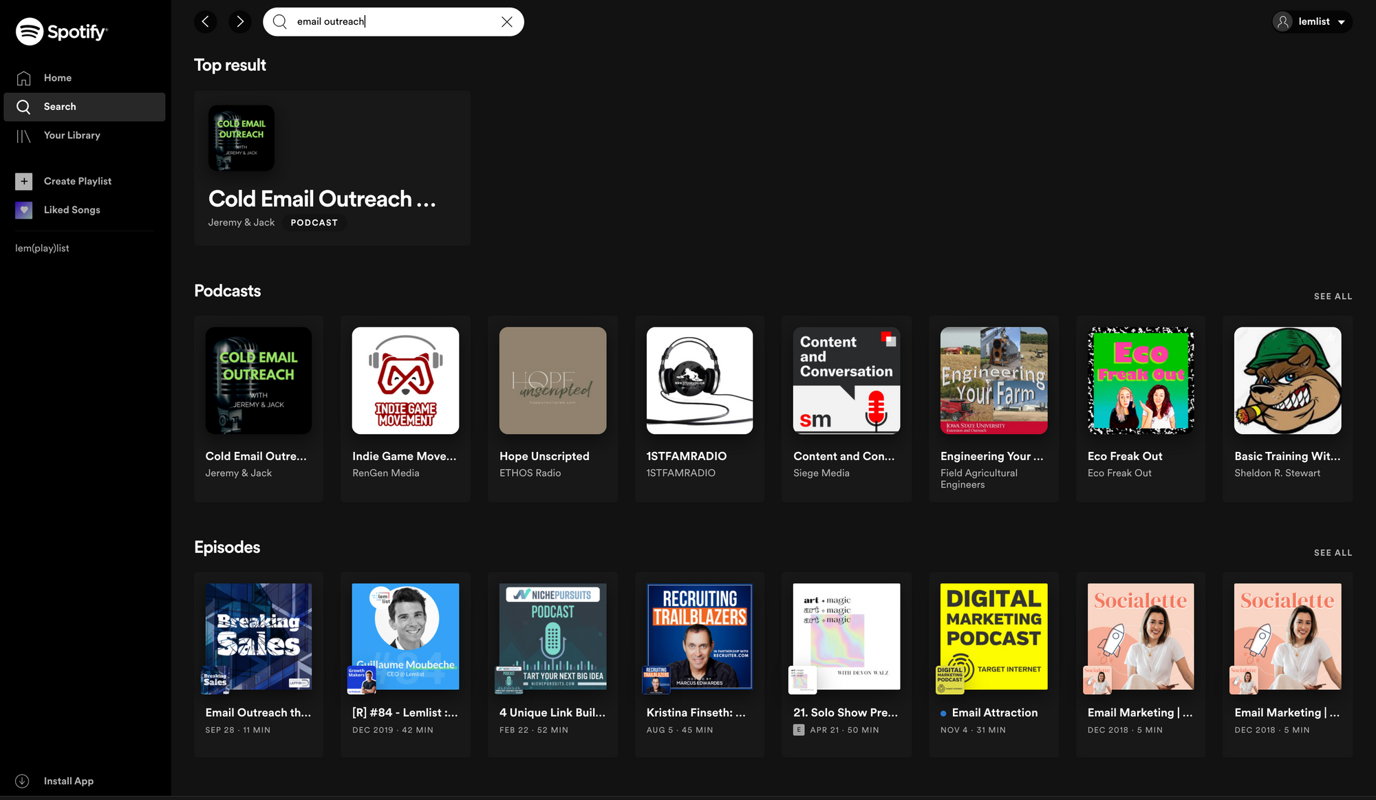 3 Podcast Email Templates to Get Featured