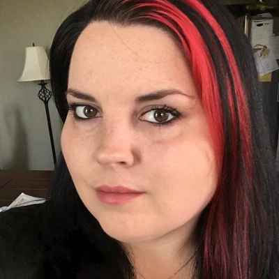 Etsy Seller Interview with Erica of SpectrumCosmetics