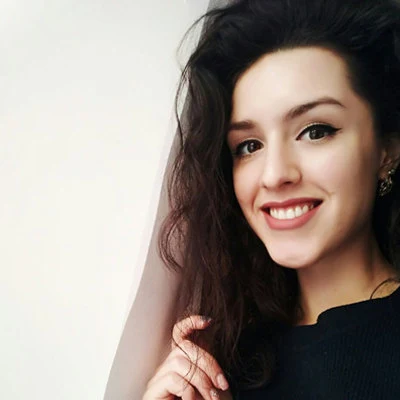 Etsy Seller Interview with Xeniya of CreateYourDesire