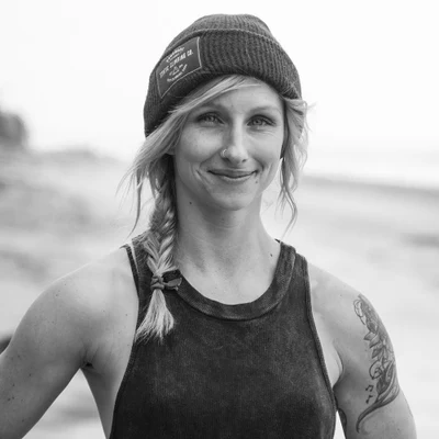 Etsy Seller Interview with Taylor of STATICClimbing