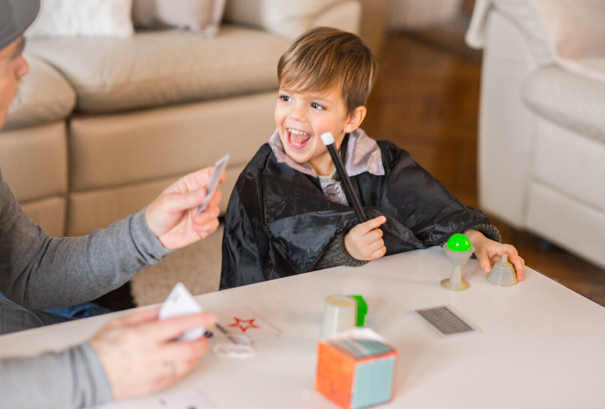 Abracadabra! 5 reasons why we love magic classes for kids | Sawyer Blog