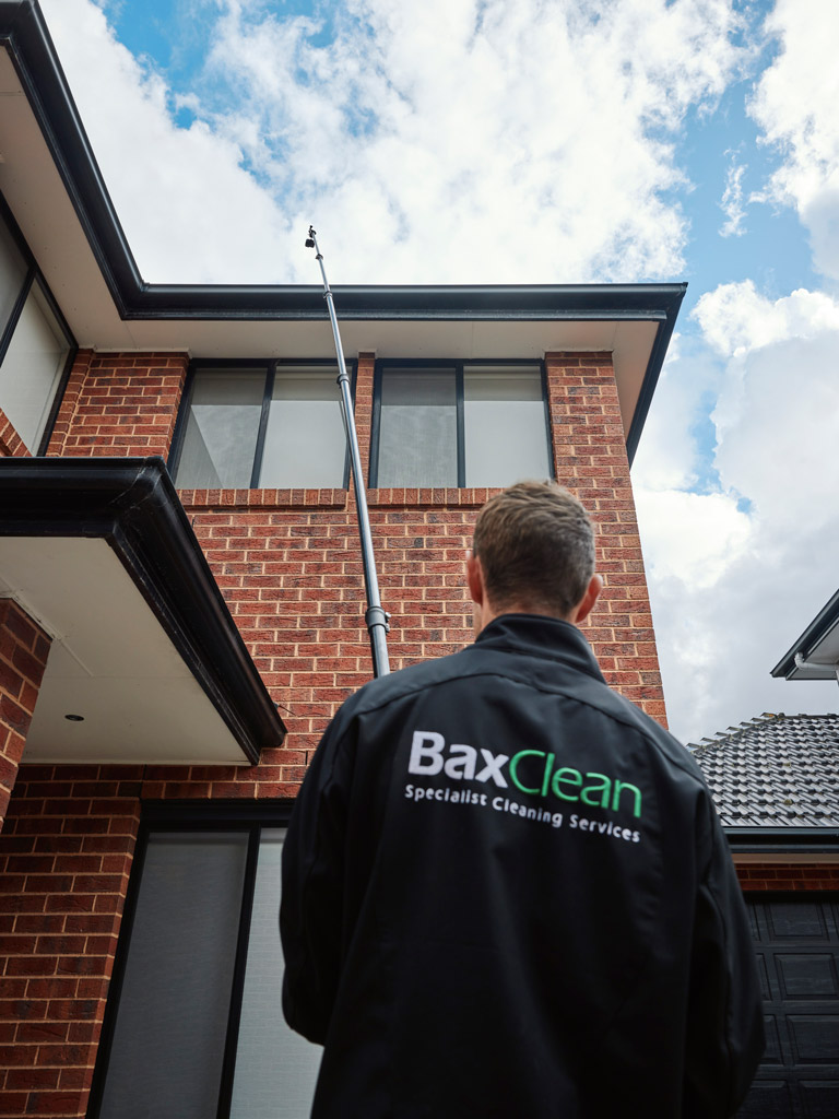 Melbourne Gutter Cleaners | Domesitc & Commercial Cleaning