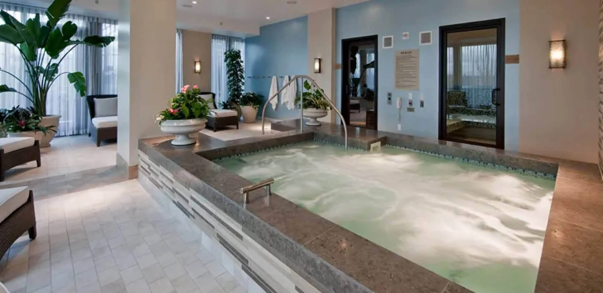 Custom Spas Dell Outdoor | Relax the Body and Mind