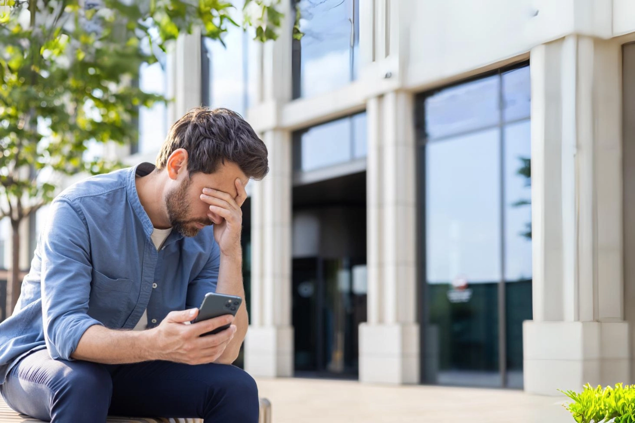 ANTS téléphone injoignable : que faire ? quelles alternatives