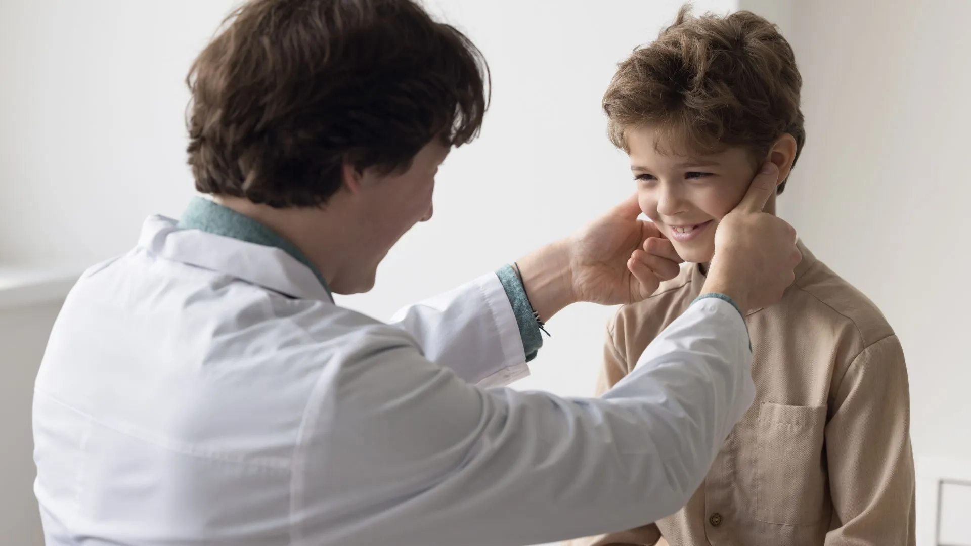 What is Mewing, and Does it Work?