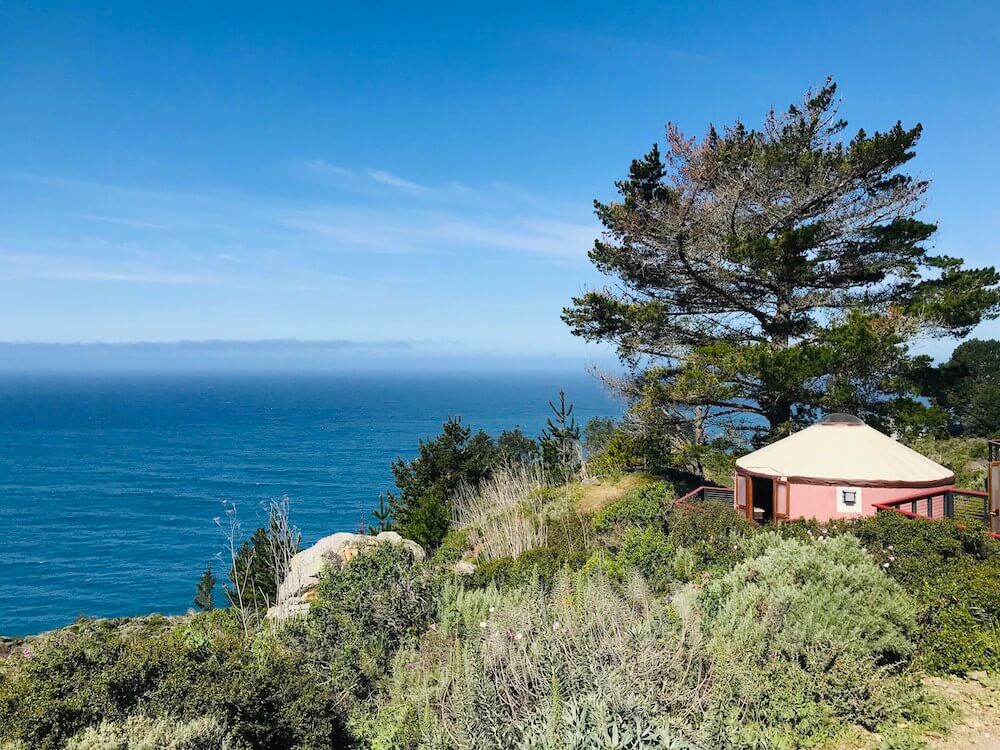 How to start a glamping business with prefab houses