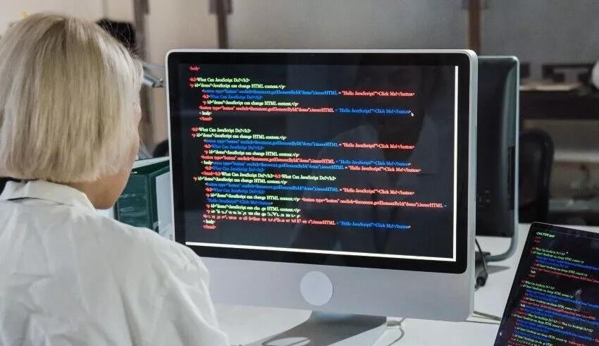 Singapore tech salaries increases after tech layoffs | NodeFlair Press