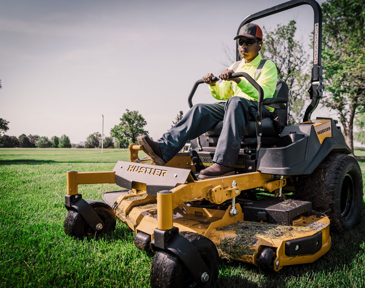 2024 New & Updated Commercial Units from Hustler Turf