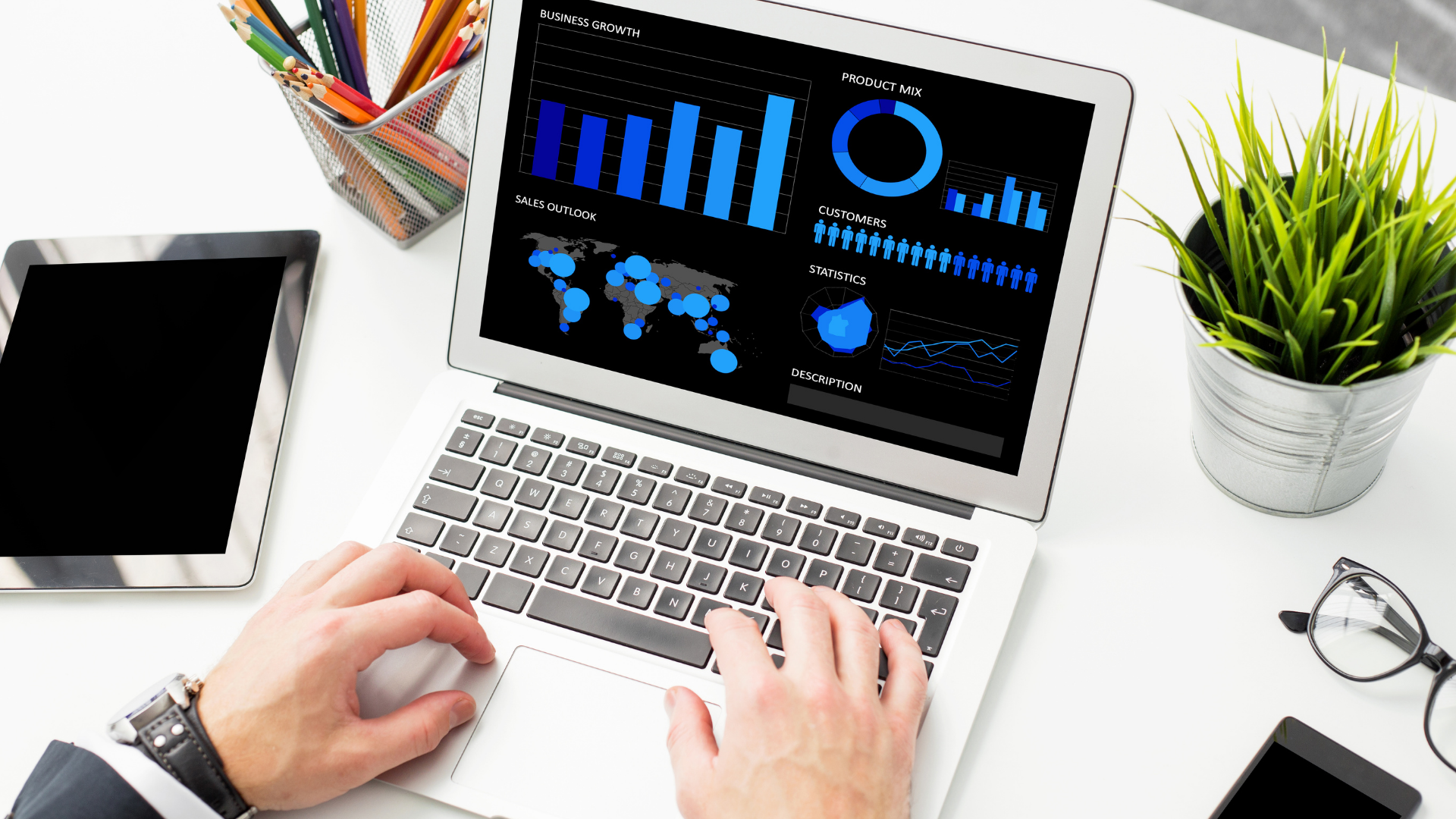 What Are UTM Parameters? Enhancing Website Forms with UTM