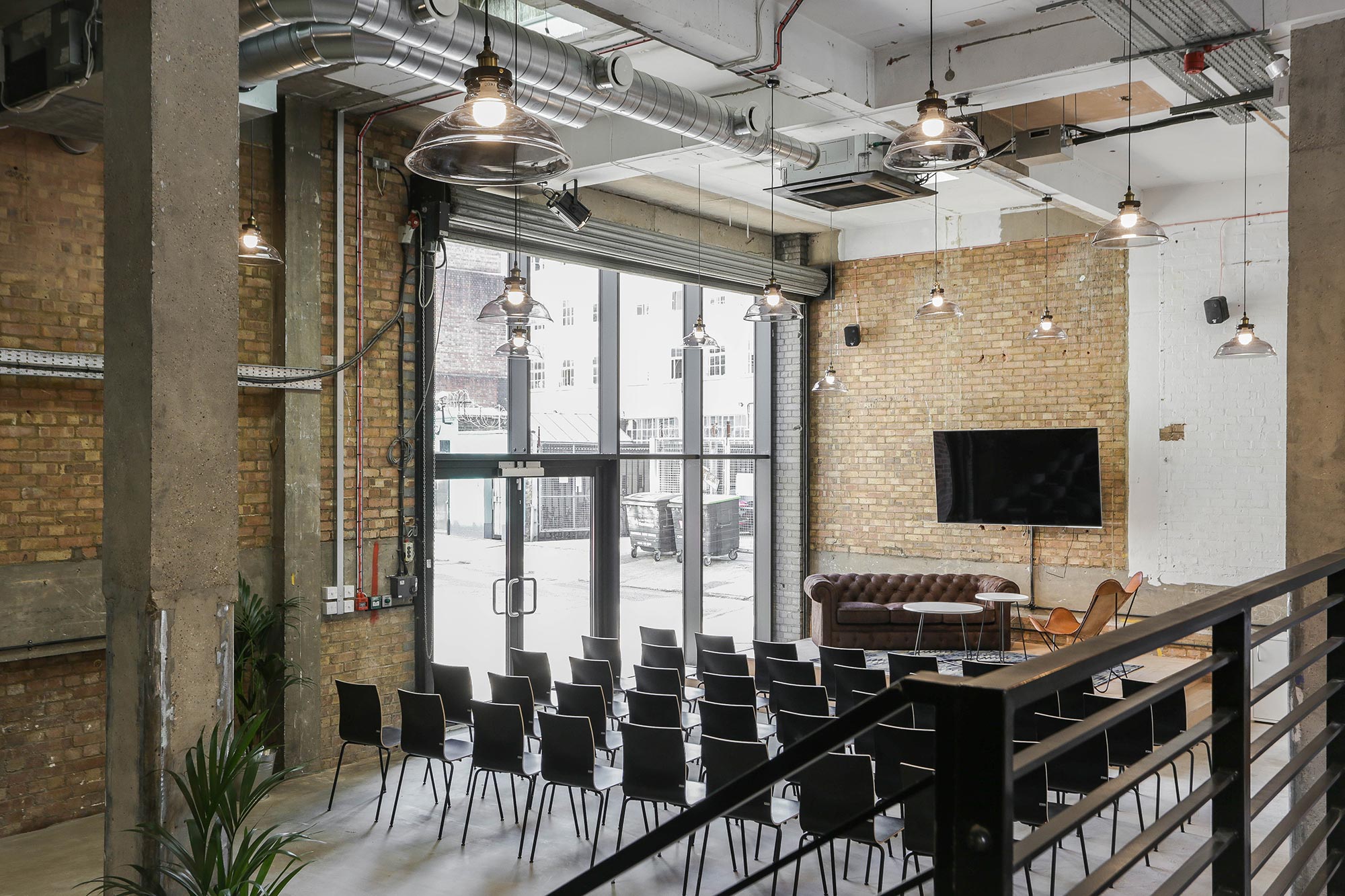 Shoreditch South Enterprise 38 person workspace | by Techspace
