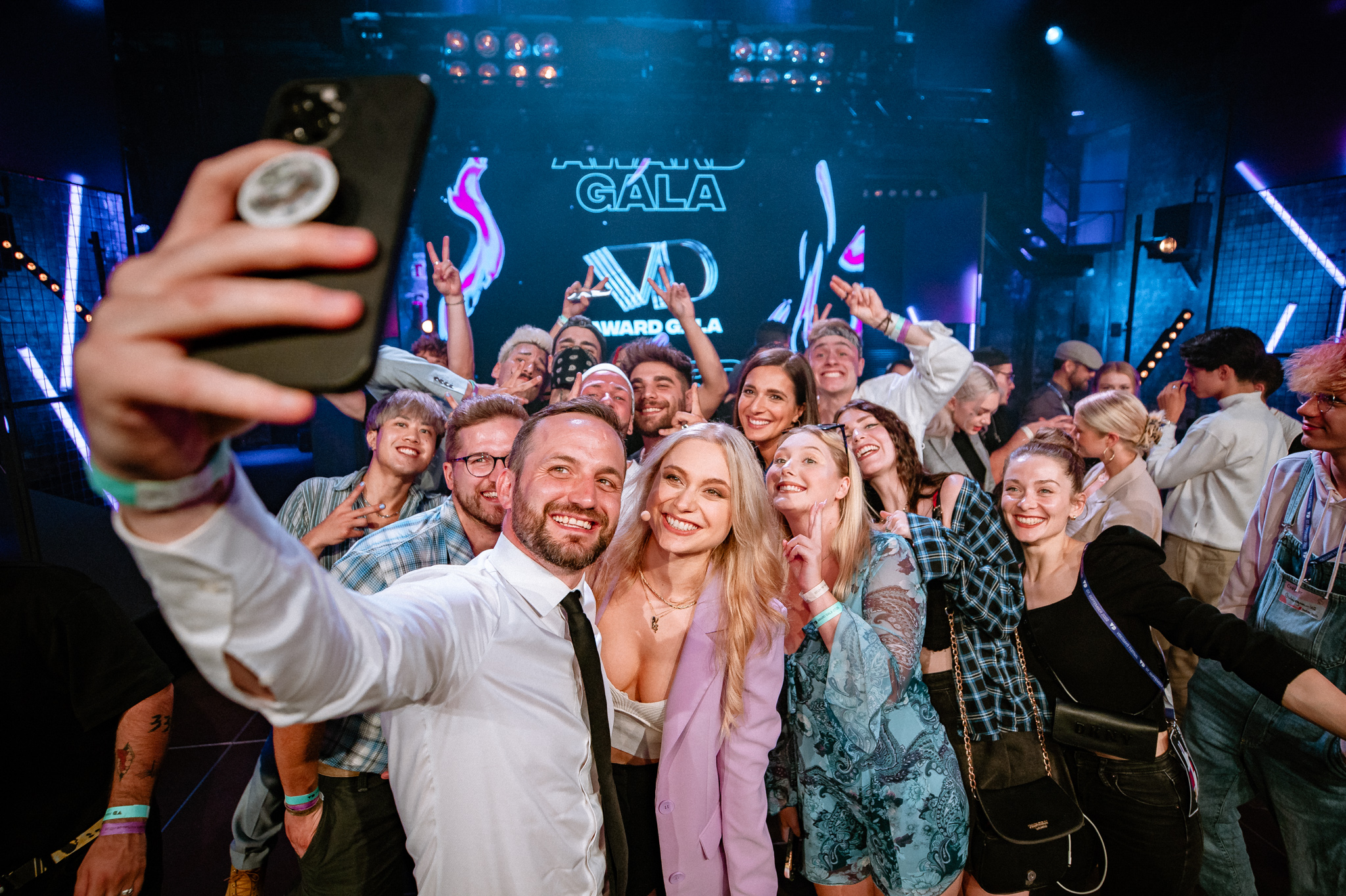 Successful relaunch: 400 creators, 16 award winners and an audience of ...